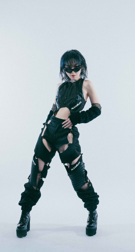 新加坡新星 J.M3 劉宣怡主打歌〈X〉邀「時尚音樂人」KIRE 合作